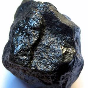 Black diamond: properties, meaning and who the stone is suitable for